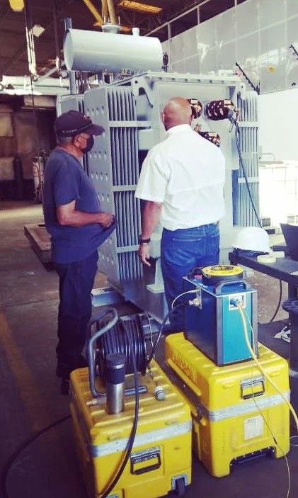 Transelca - Transformadores Eléctricos de distribución