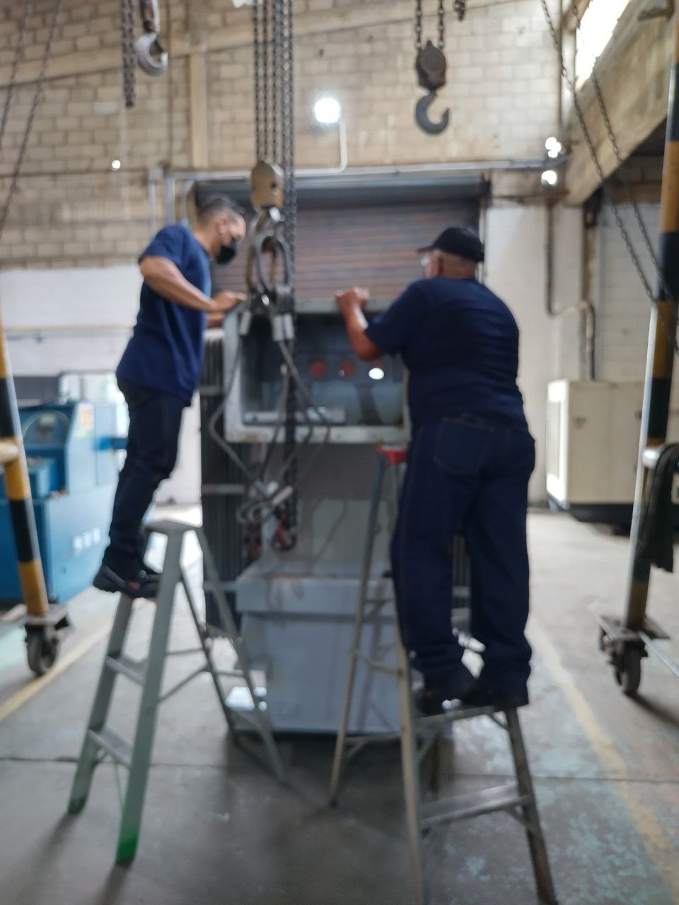 Transelca - Transformadores Eléctricos de distribución